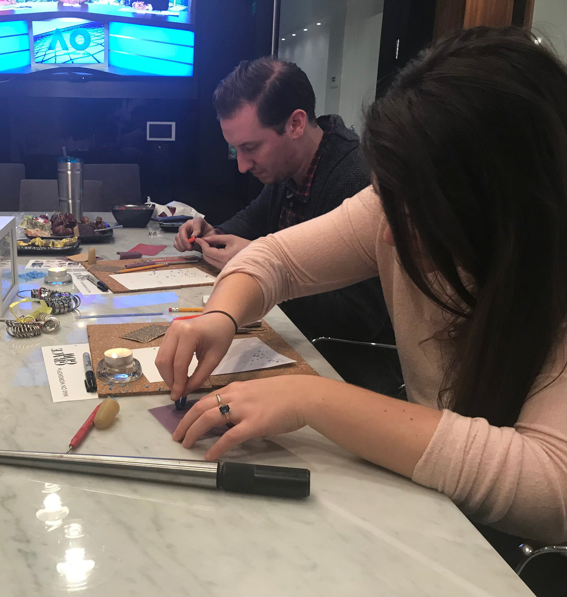 Colorful Personality: Pendants Of A Palette – GRACE GOW